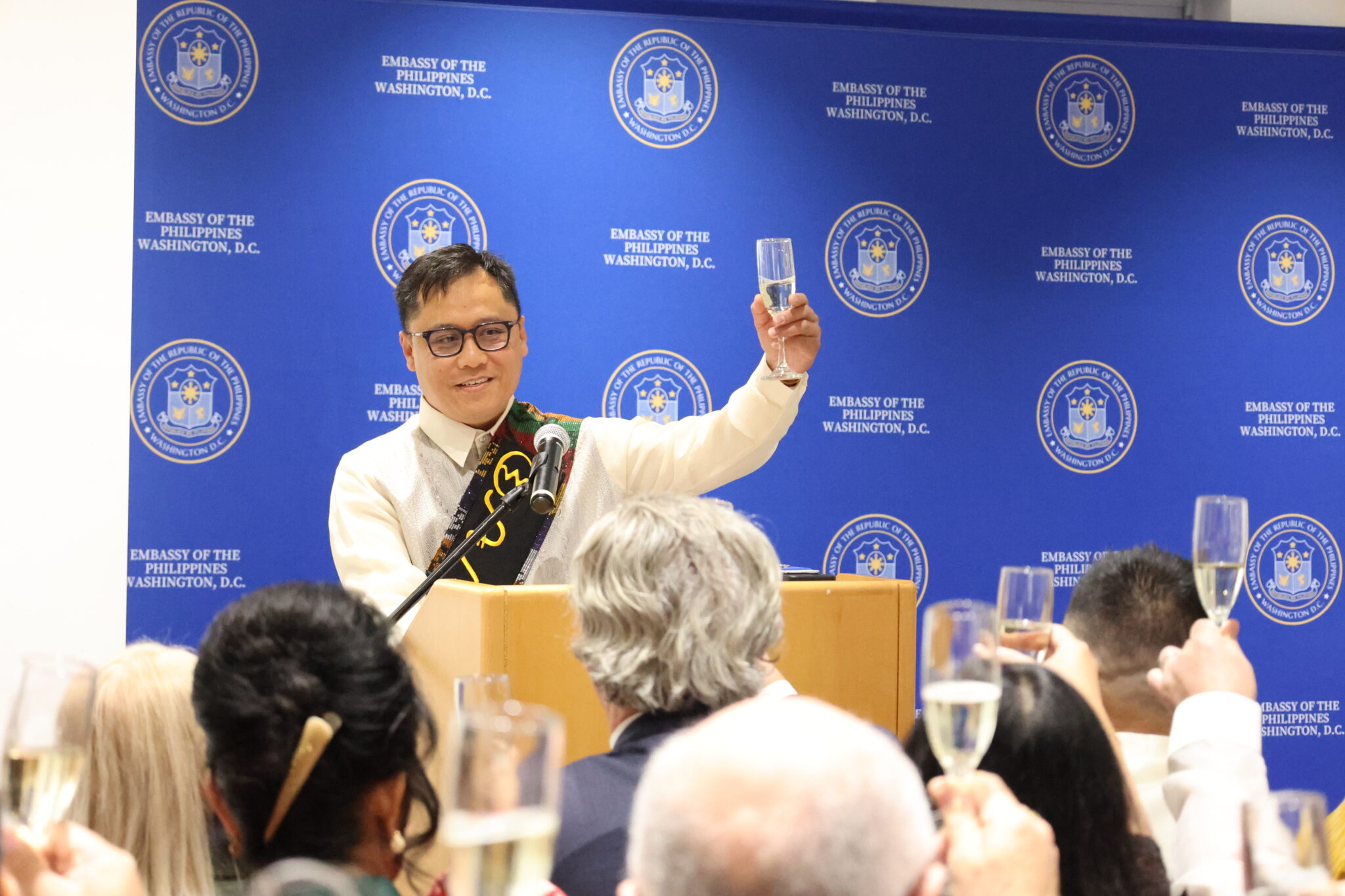 PH EMBASSY, PNAA CELEBRATES THE CLASS 2024 FILIPINO FELLOWS OF THE ...